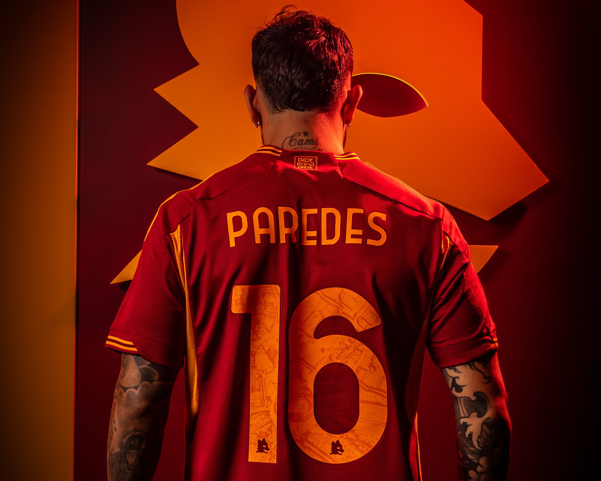 UFFICIALE: Paredes è un nuovo calciatore della Roma, contratto fino al ...
