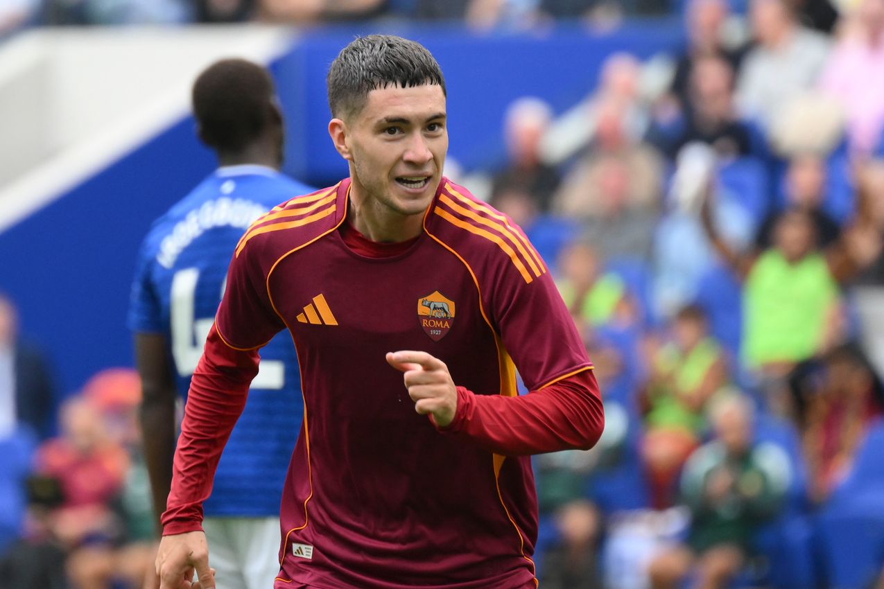 EVERTON-ROMA 0-1: il mancino magico di Soulé e il miracolo di Svilar su ...